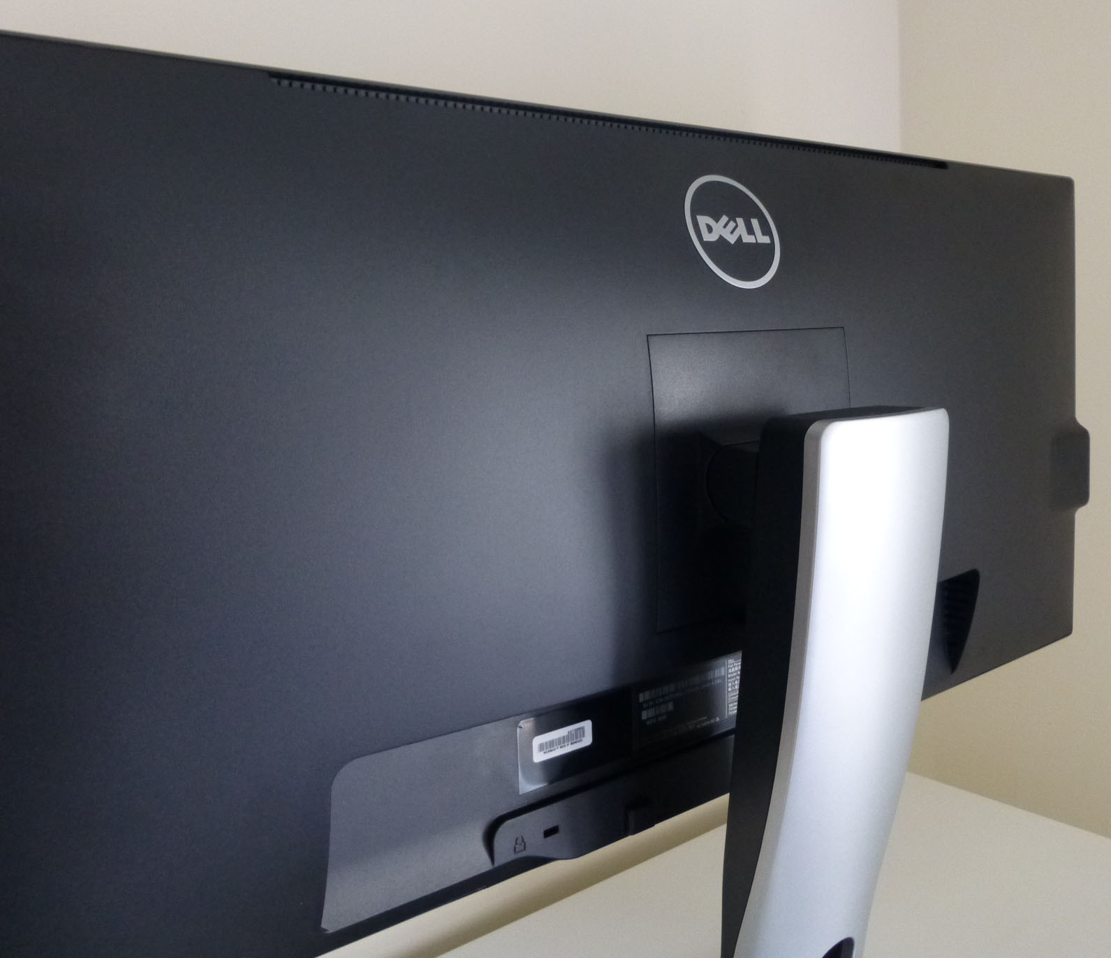 Dell U2913WM Review - TFT Central