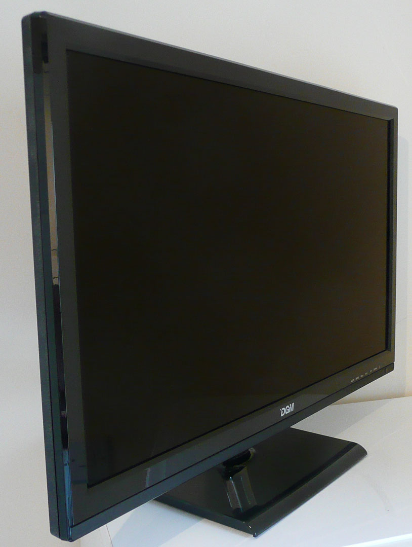 DGM IPS-2701WPH Review - TFT Central