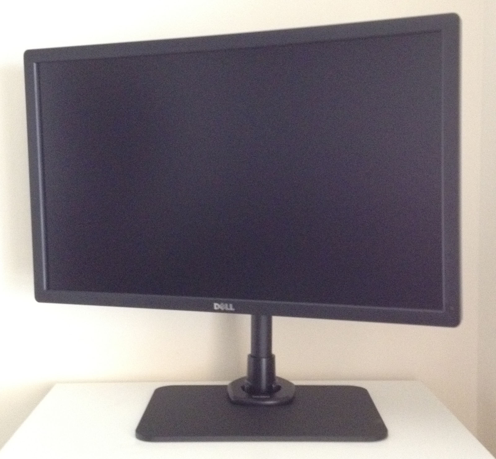 Hazro EM31222 3-Axis Stand Review - TFT Central